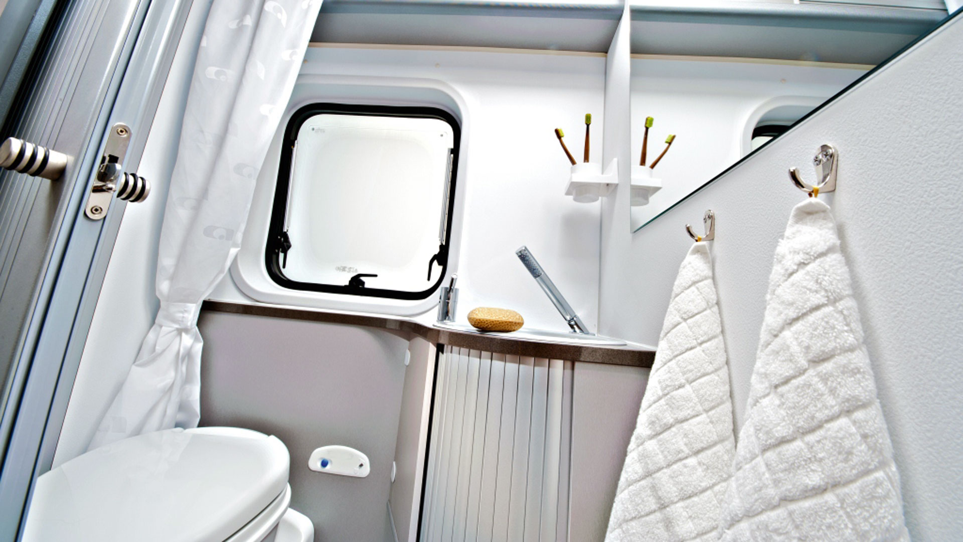 Camper Storage Ideas for Your Next Big Trip | Browse Our Blog | Boreas ...